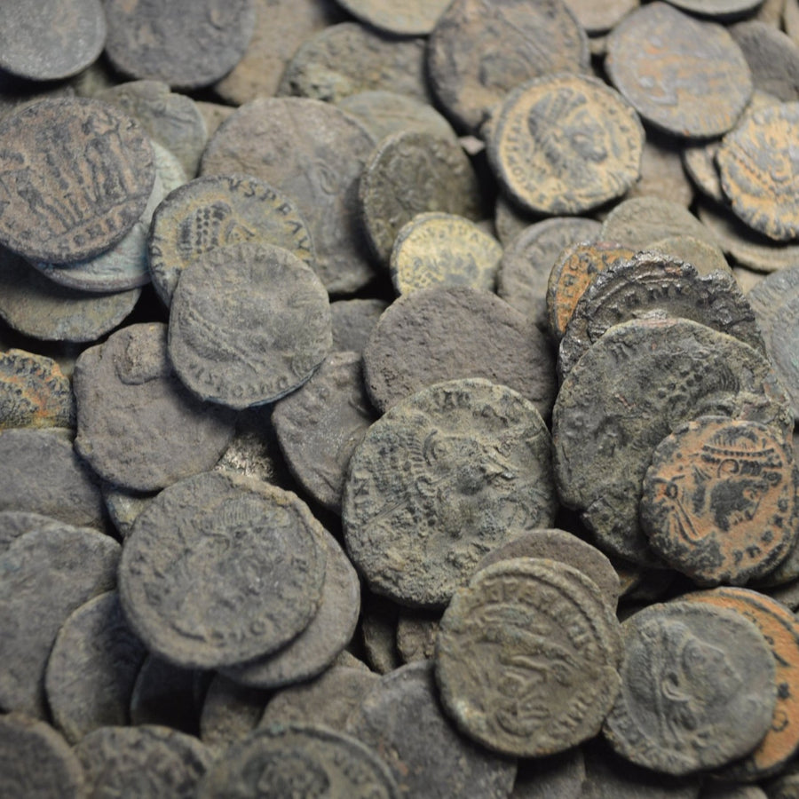 10 Uncleaned Ancient ROMAN BRONZE COINS. Genuine! 1600+ YEARS OLD - De